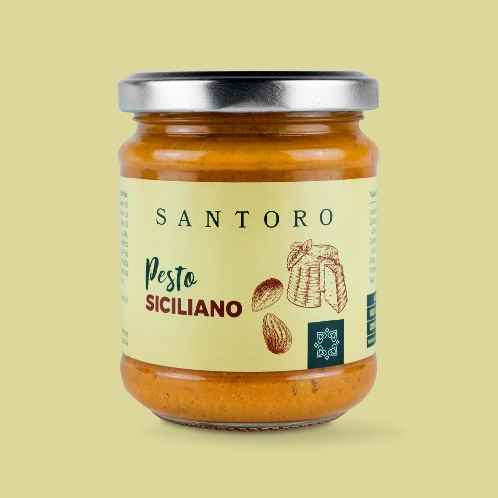 Esempio di food packaging design: label design per sughi | WillBe
